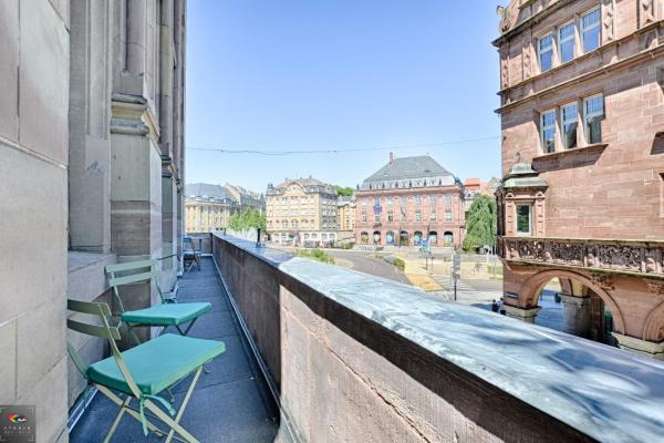 The Imperial Quarter Balcony - Gare de Metz