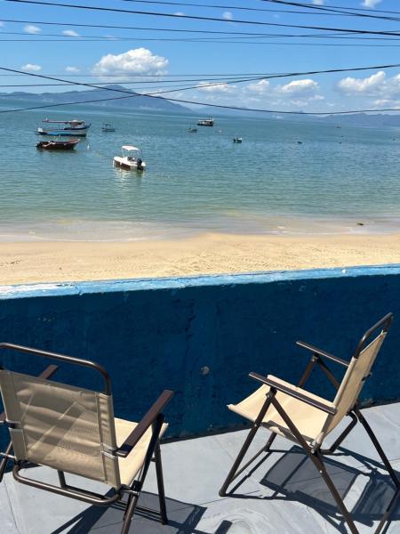 Casa De Frente Ao Mar Em Bombinhas - Pôrto Belo