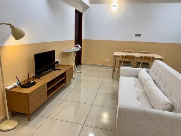 Muuji Lodge-juru Sentral Icon City - Batu Kawan