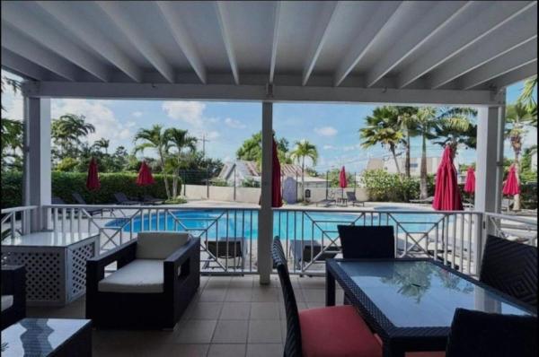 Lantana 8 - Barbados