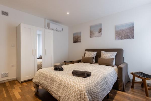 Studio Avec Extérieur - Gare Centre-ville - Bourg-en-Bresse