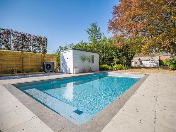 The Nest - Spalding, UK