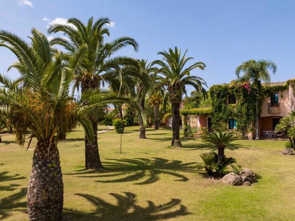 Lantana Resort 1bed Apartment Beach Pool & Balcony - Sardinia