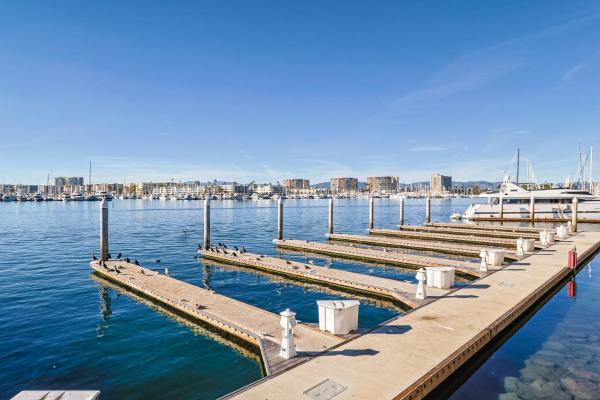 Pretty Place - El Segundo, CA