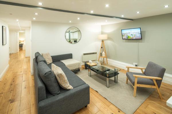 Stylish Camden 2-bed Next To Camden Station - Bloomsbury