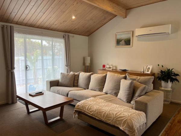 Large Family Beach House Outdoor Living - Phillip Island