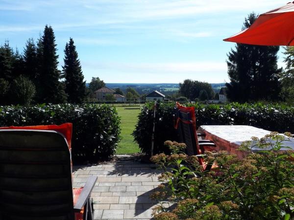 Holiday Home In Monschau With Swimming Pool - Eupen