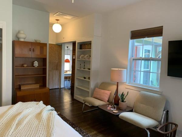 The Escape - With Pool & Hot Tub At The Ponderosa - Fourth Ward - Houston