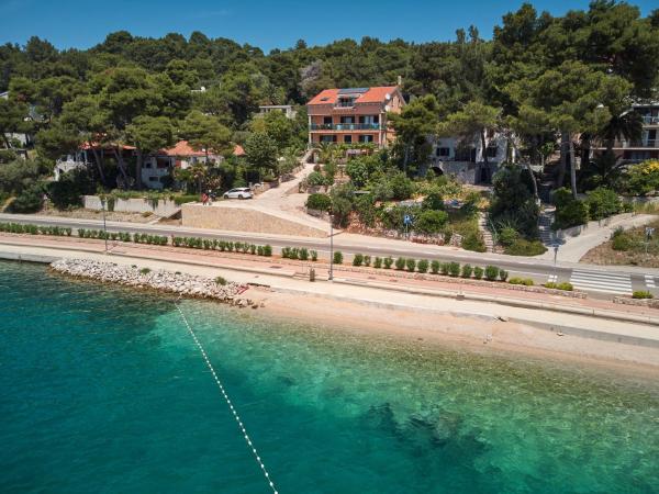 Apartments By The Sea Losinj, Losinj - 5391 - Mali Losinj