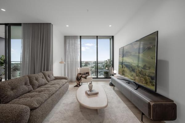 Ocean Glimpse - A Designer Sub-penthouse At 333stk - St Kilda