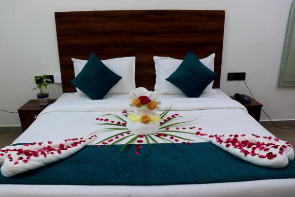 Abharam Retreats - Ghaziabad