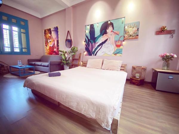 Blue Room With Balcony 02 - Hanoi