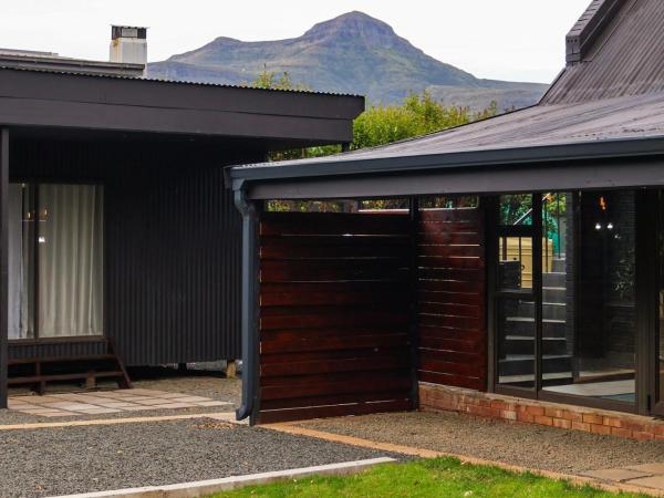 Fossil Lane - Clarens