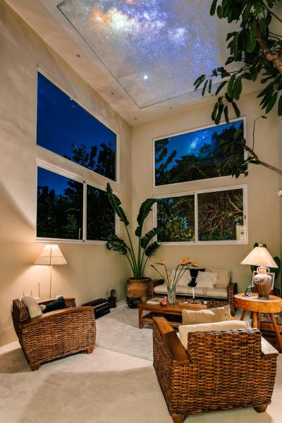 Casa Rocka Boutique Breakfast & Beach Club Included - Isla Mujeres