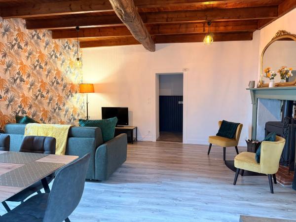 Charming Renovated Stone Cottage In Historic Village - Saint-Junien