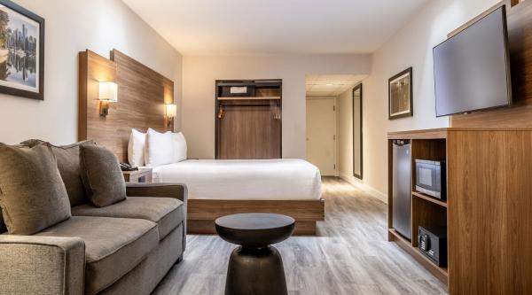 Atrium Hotel Vancouver - Vancouver