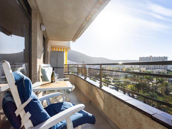 Live Los Cristianos Valdes Center 2 - Los Cristianos