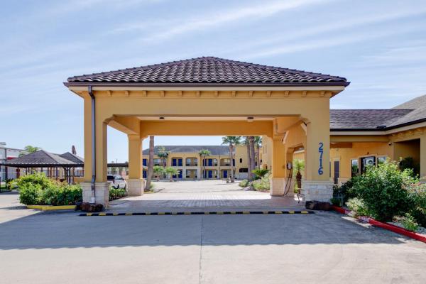 Weslaco Inn By Capital O Near Mercedes - Texas