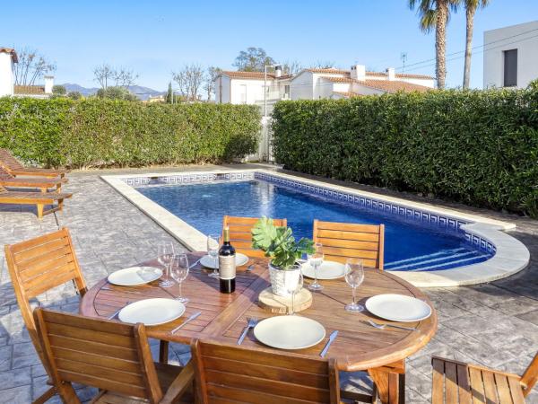 Holiday Home Montgri By Interhome - Empuriabrava