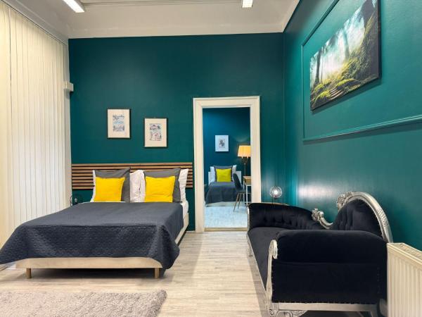 Cozy Central Two-bedroom Apartment - Prague