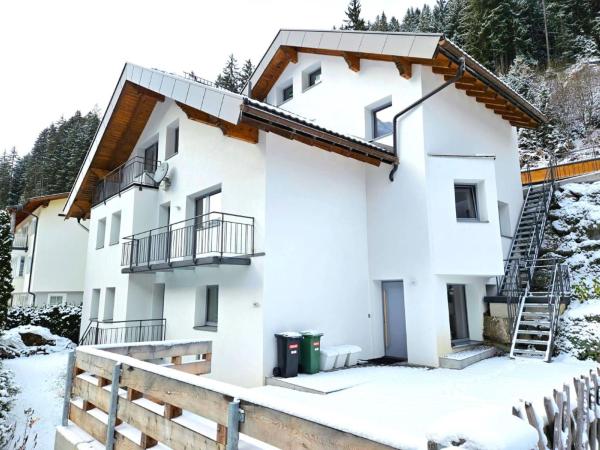 Apartment Sonnenseite By Interhome - Ischgl