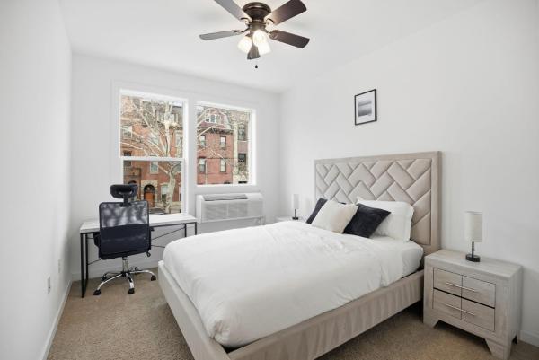 1br1ba Apartment In The Fairmount Square Building - Ardmore, PA