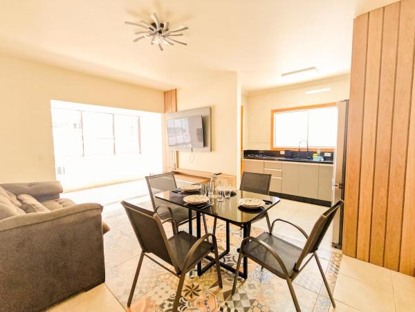 Apto Espaçoso 2 Quartos Garagem E Praia A 400m - Capão da Canoa