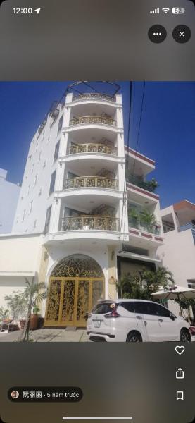 Moonlight House - Vietnam