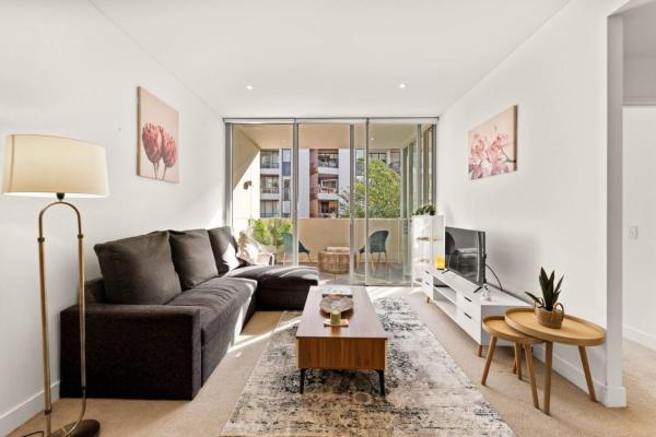 Cosy One Bedroom Unit Near Sydney Cbd Sleeps Four With Balcony - Camperdown