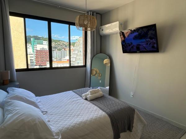 Viva O Centro, Tudo A Pé ! Andar Alto, Confortável - Florianópolis