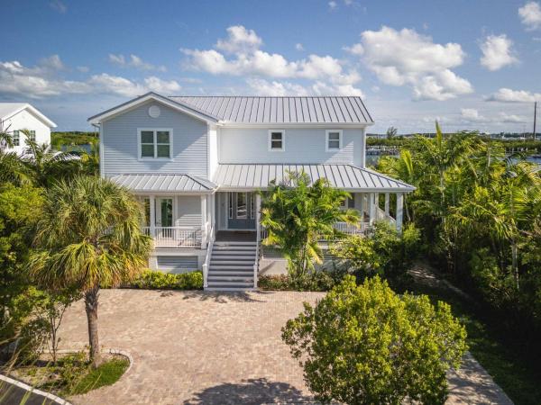 Evershore House -Pool, Parking, Dock! - Stock Island, FL