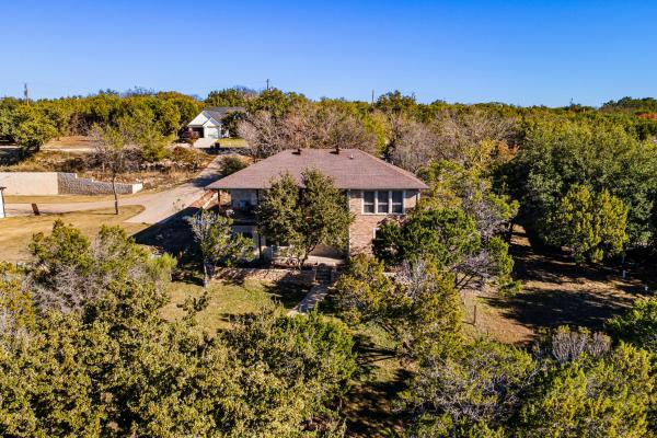 Lakefront 3br Retreat With Dock, Kayaks And Fire Pit - Granbury, TX