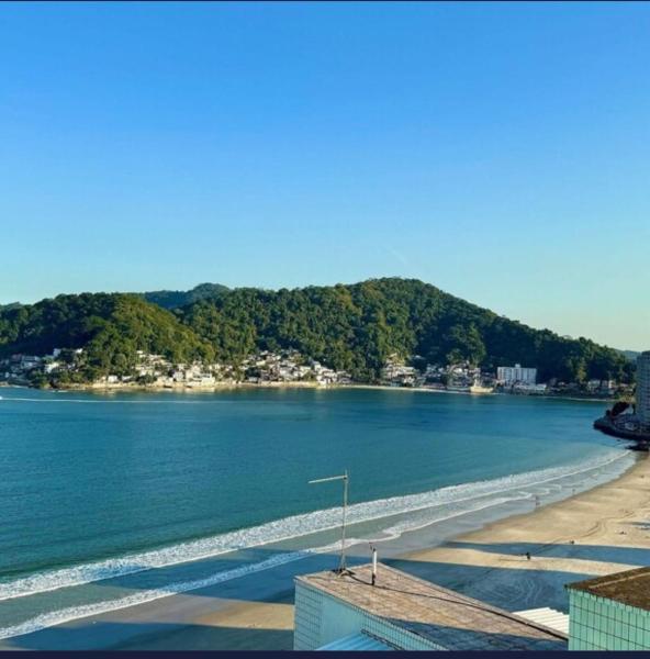 Gonzaguinha Beachfront Apartment - Santos, Brasil