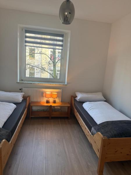 City Apartment 3 #Netflix &Wlan &Kaffee Maschine & Zentral & 500m Innenhafen & 2 Min U Bahn - Duisburg