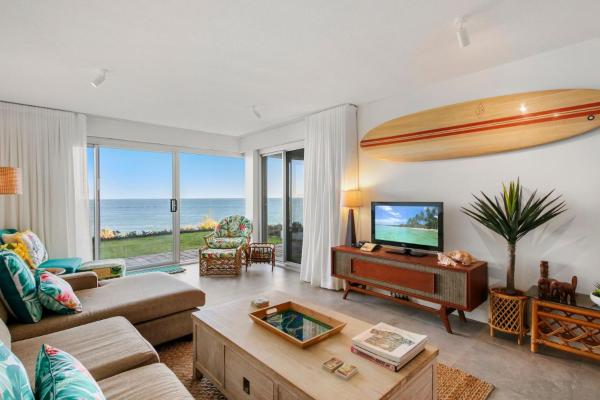 Seaspray Unit 2, 21 Warne Tce, Kings Beach - Golden Beach