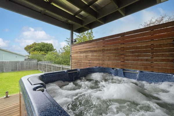 Irving House - Phillip Island