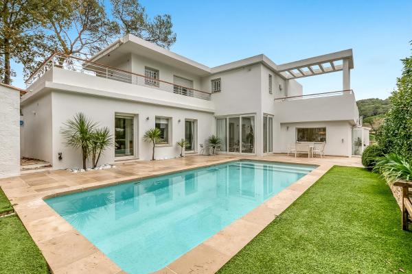 La Maison Blanche Sur Le Golf - Mougins