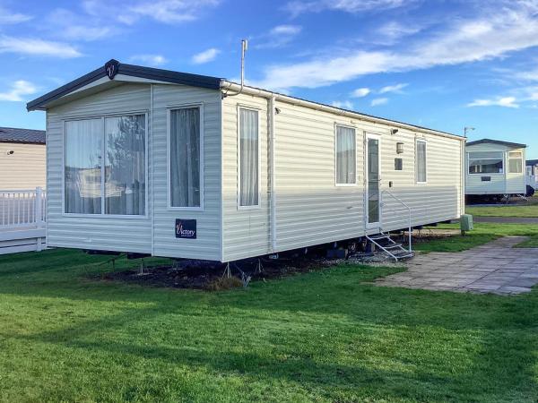 A Stone's Throw - Elgin