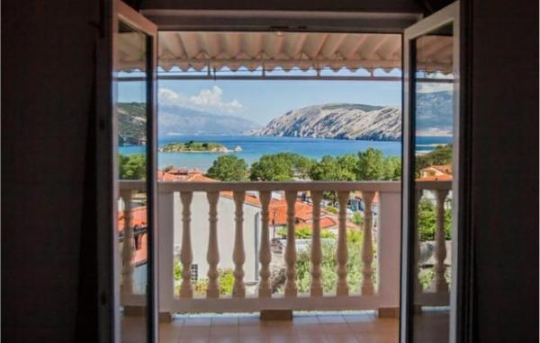1 Bedroom Nice Home In Lopar - Lopar