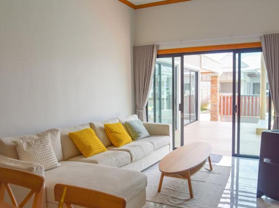 Viraka Poolvilla วิราคะ พูลวิลล่า - Pran Buri