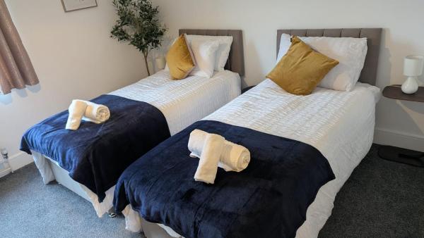 2br Penthouse Flat In West London Near Elizabeth Line - Aéroport de Londres Heathrow (LHR)