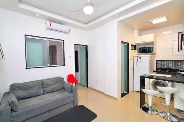Apartamento Para Até 5 Hóspedes Na Quadra Da Praia Em Copacabana U051 - Rio de Janeiro