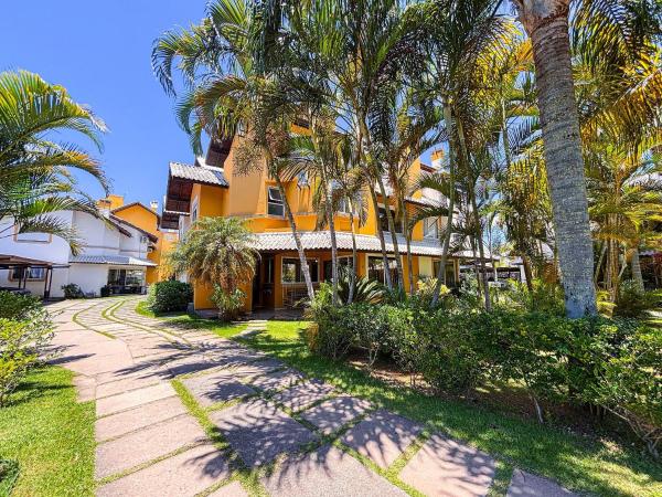 Belíssima Casa A 300m Da Praia Da Cachoeira - Santa Catarina (estado)