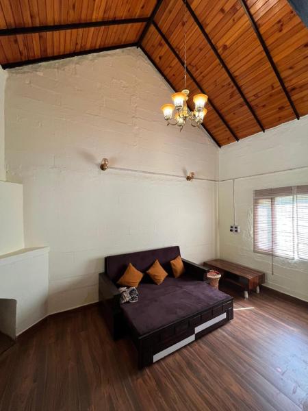 Nadi Kinare - Bhimtal