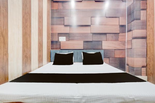 Spot On The Yeble Hotel And Restaurant - Etawah