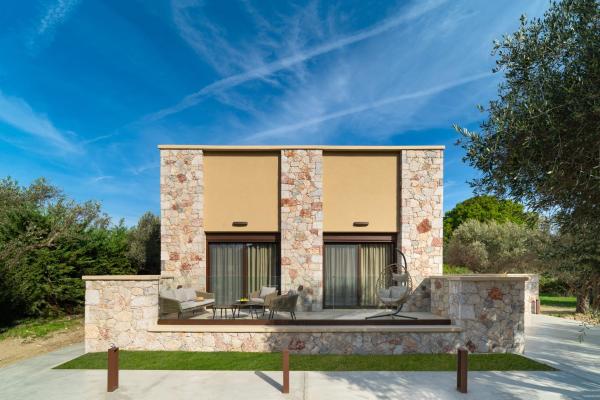Estate Irianna 4 Bedroom Private Pool Villa & 2 Bedroom Guesthouse Rhodes - Faliraki
