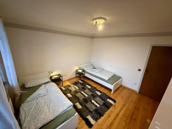 Geräumiges Monteurapartment Rheinpreußenstraße 30 - Duisburg