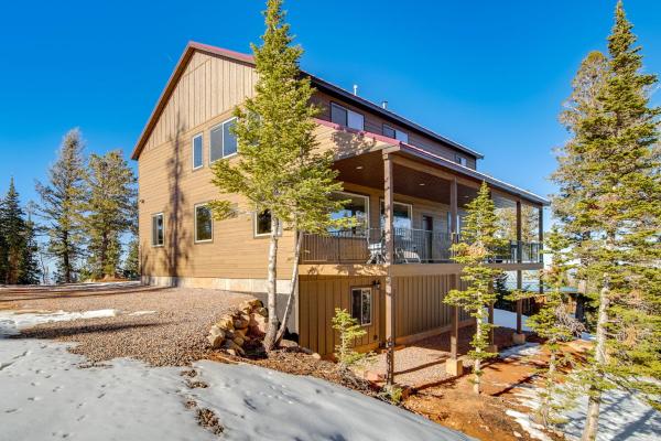 2 Mi To Brian Head Resort Family Gem With Mtn Views - Brian Head, UT