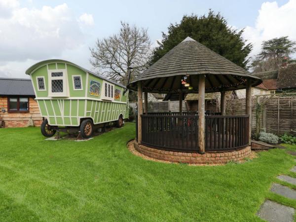 The Gypsy Caravan - Marlborough