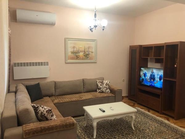 Korca Center Apartment - Korçë